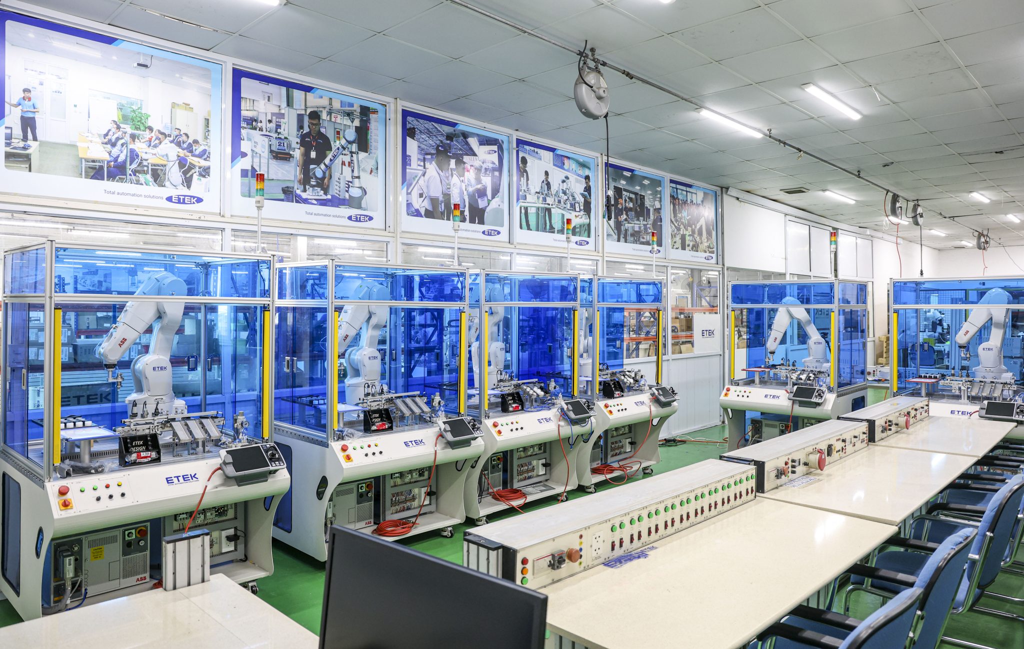 Robotic Arm Training Equipment Solution for Modern Technical Education ...